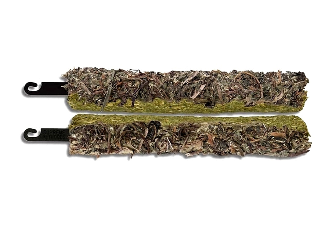 Supreme Tiny Friends Farm - Stickles with Timothy Hay & Herbs - 100g ...